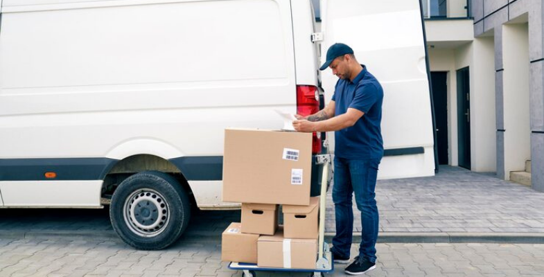 The Complete Guide to Long-Distance Moving and Storage Solutions - Cord ...